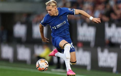 В Челси похвалили Мудрика за добросовестные тренировки - Korrespondent.net