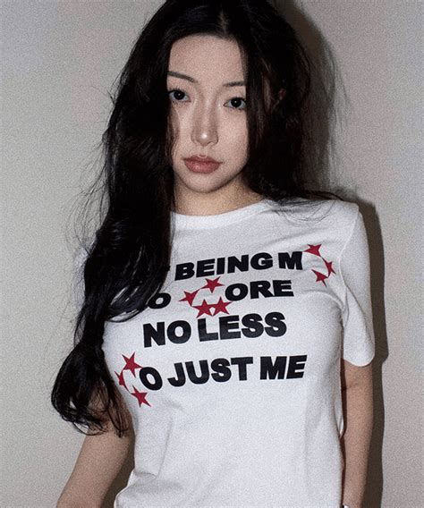 🚀당일출고🚀 [꾸안꾸 질좋은기본티💕] Nmestar 빈티지 레터링 프린팅 크롭 반팔 티셔츠 화이트 에이블리