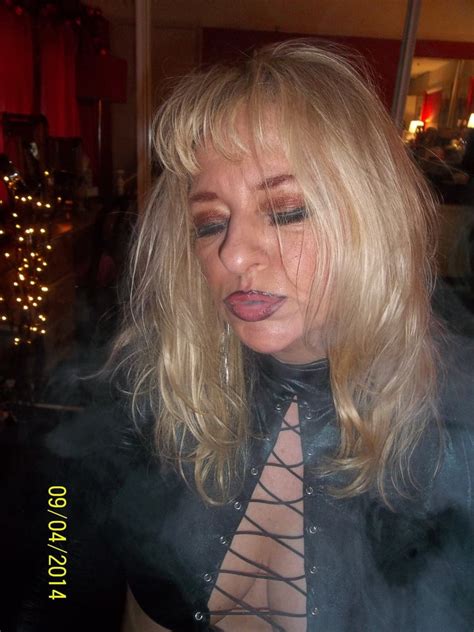Smoking Delight 138 Pics Xhamster