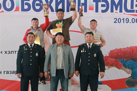 АЙМГИЙН АВРАГА Өвөрхангай аймгийн цагдаагийн газар