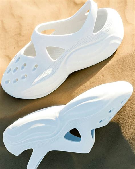 Dingyun Zhangs Wild Crocs Clog Is Smooth Like A Bugatti