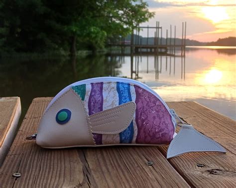 Clothing And Accessories Fish Zipperpouch In Wavy Pastel Sea Stripes