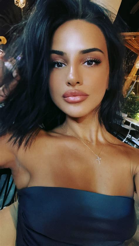 Continue Supporting ⭐️ Girls Lets Support Each Other Here And On Ig