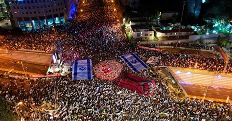 ‘biggest In Israeli History Organizers Claim Half A Million