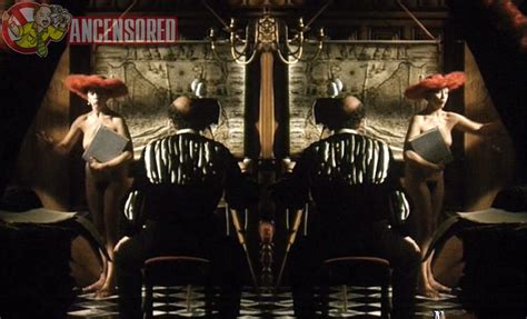 Naked Guusje Van Tilborgh In A Zed Two Noughts