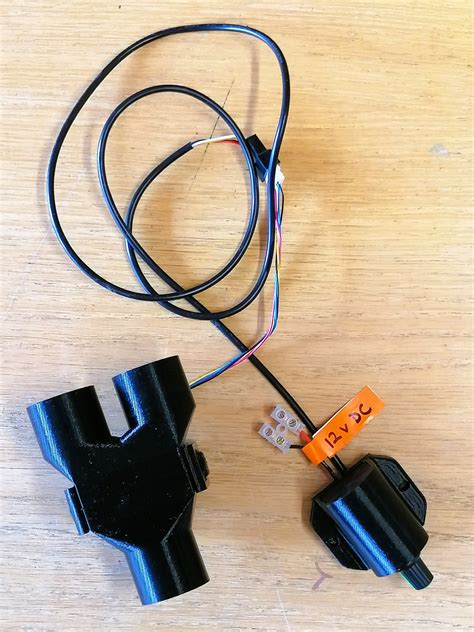 12 Volt Dual Inlet Inline Fan With Variable Speed Control Vardo Systems 12 Volt Dual Inlet Inline Fan With Variable Speed Control Vardo Systems