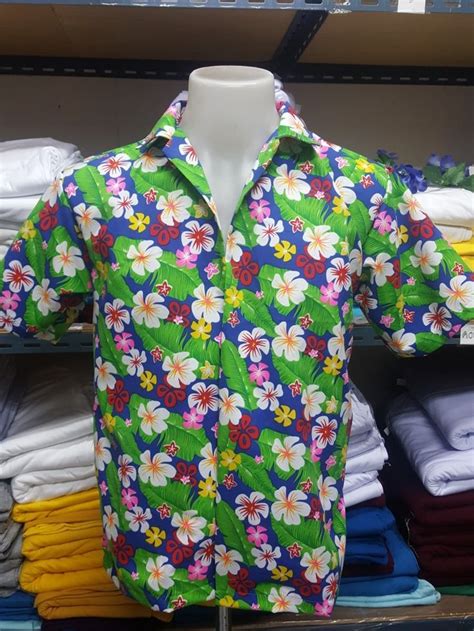 เสื้อสงกรานต์ลายดอก