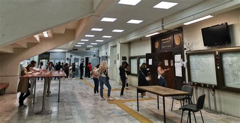 МОН Во тек е постапката за исплата на субвенциониран студентски оброк