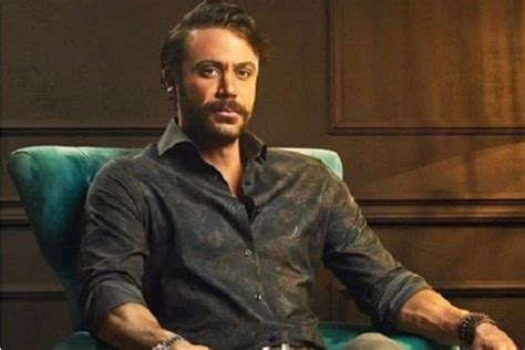 صراع بين ابناء عادل امام وعمرو يوسف نجمك