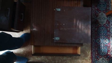 Масивна маса Маса Мебели за дома и офиса Хасково Масата е масивна дървесина и тежи мно