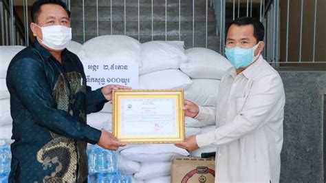 អភិបាលខេត្តកណ្តាល កោតសរសើរពីទឹកចិត្តសប្បុរសធម៌របស់សប្បុរសជននានា ដែលរួមសហការជាមួយអាជ្ញាធរខេត្ត