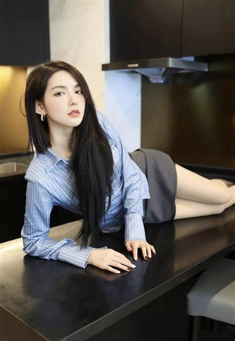 壁纸 模特女神乔一一 知乎