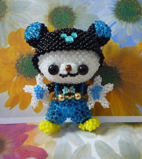 Объёмные игрушки из бисера в 2024 г Идеи для бисероплетения Бисер Бисероплетение