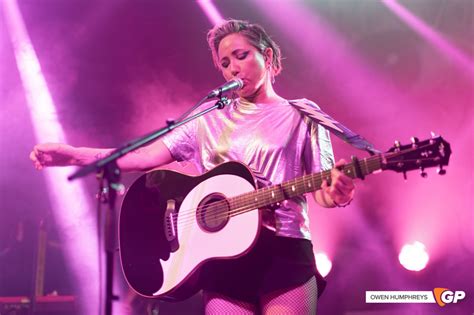 Kt Tunstall At The Academy Dublin Gig Photos