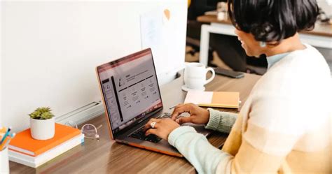 Computer Based Training Definition Benefits And Cost Epilogue Systems