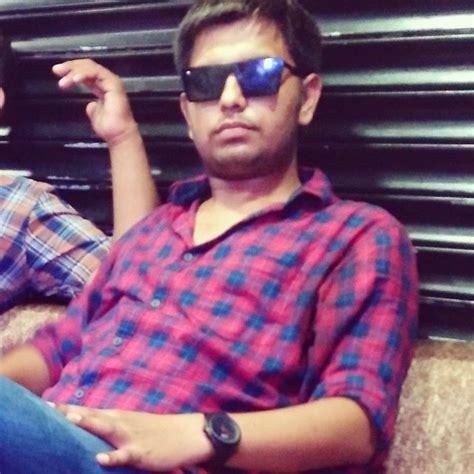 अजय मन ajay aamat 05 Threads Say more