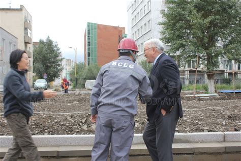 Энэ оны аравдугаар сард ашиглалтад орох гурван автозамын ажилтай танилцлаа