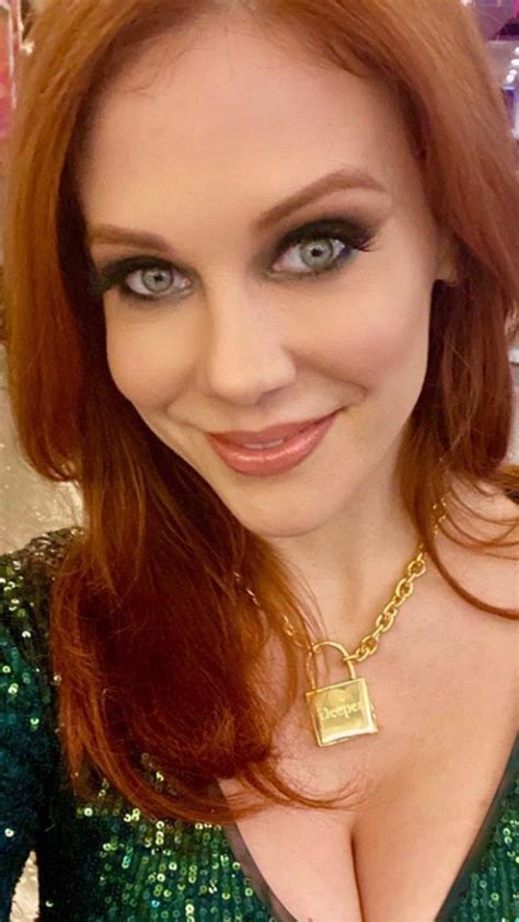Pin By Whirlygig Blank On Red Heads Abound In 2025 Red Haired Beauty