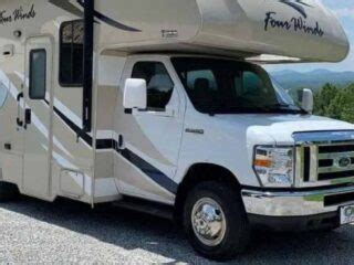 Do Class C Motorhomes Have Leveling Jacks Explained