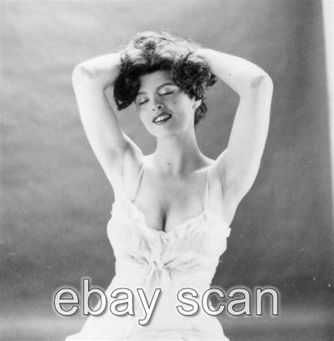 Actress Tina Louise Cheesecake 8x10 Photo 35 Ebay