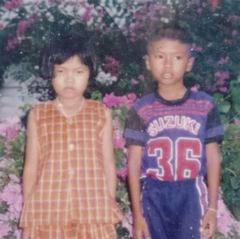 ไทยรัฐนิวส์โชว์ ทบ รายงานเหตุการณ์ปะทะบริเวณพื้นที่ปราสาท Facebook