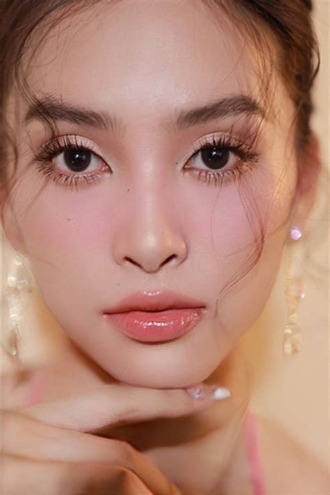 Đứng Hình Trước Nhan Sắc Của Tiểu Vy Trong Bộ ảnh Mới Xứng Danh Mỹ