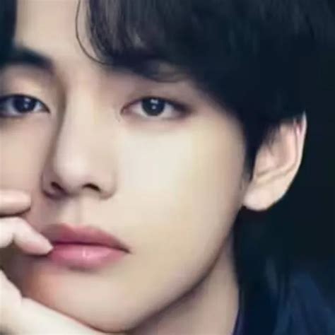 Chat With Kim Tae Hyung Text Or Voice Enjoy Ai Chat Free And Safe