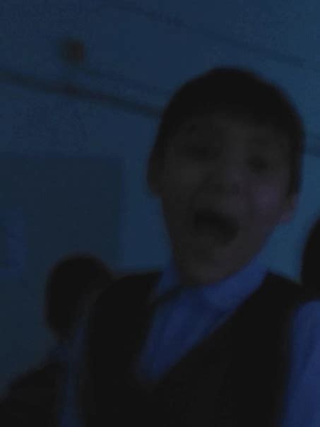 Что за мальчик Зачем рот открыл муха залетит Найдись пж Анон Признавашки Чайковский