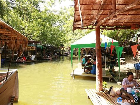 ตลาดน้ำกลางป่า น้ำตกกวางโจว