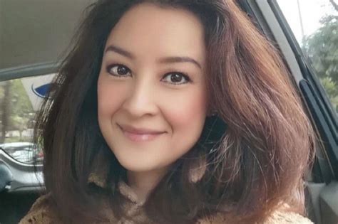 Belum Menikah Di Usia 42 Tahun Putri Patricia Tetap Usaha Dan Pasrah