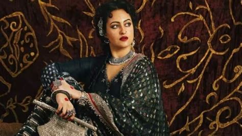 పనమనషత సవలగ సపరక సన ల చసటపపడ Sonakshi Sinha Opens Up About Heeramandi