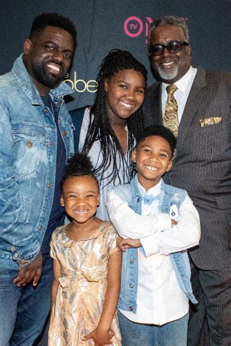 The Scoop La Blog Archive Were The Campbells Starring Warryn And