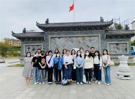 雅言传承文明 经典浸润人生 ——文学院硕士研究生参与武汉大学国学院实践活动