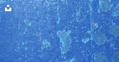 페인트 칠한 것처럼 보이는 파란색 벽의 이미지 사진 Unsplash의 무료 파랑 이미지