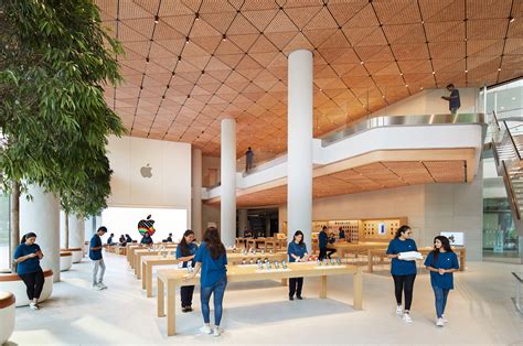 Apple Opens First Store In India Which Also Happens To Be Its Most Energy Efficient