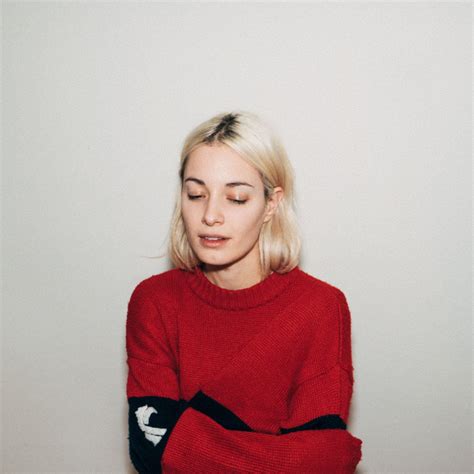 Bernache Emma Proulx Icon Phoebe Bridgers Pink Hair Men I Trust