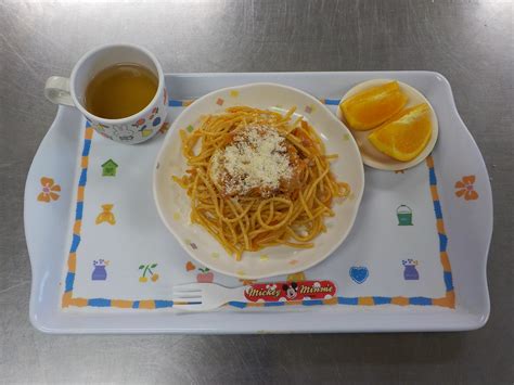 今日の給食・おやつ ﾟﾟ ナポリタン ﾟ 大分市の保育園【宗方保育園】
