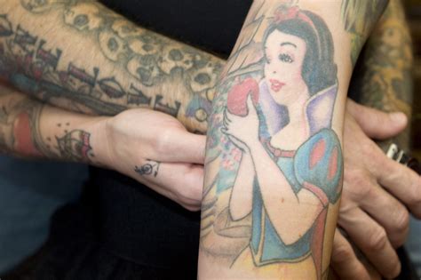 Forget The Old Disney Princesses These New Babes At Disneyland Can Kick Some Butt