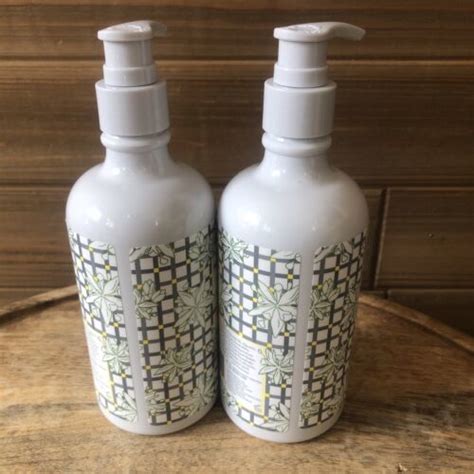 2 Beekman 1802 Sparkling Honeysuckle Goat Milk Lotion 125 Fl Oz With