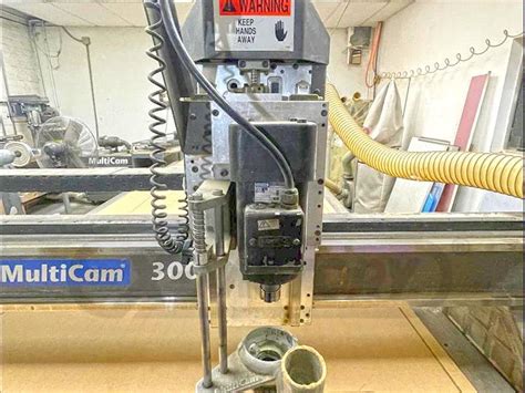 Multicam 3000 Series 3 204 R Single Spindle Cnc Router 5 X10 Table Collet Spindle 10 Hp