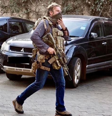 Breaking Down The Nairobi Rifle Of Sas Christian Craighead Sandboxx