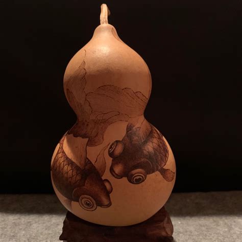 葫芦烙画鲤鱼图片 葫芦烙画鱼 葫芦上画鲤鱼图片 大山谷图库