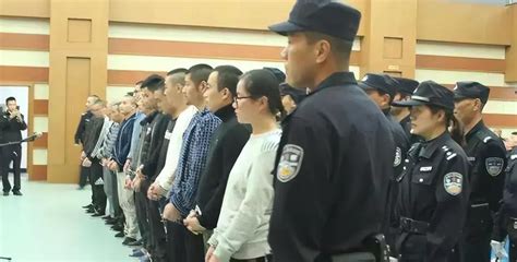 安徽90后女黑老大，淑女外表祸害40个家庭，被捕时还在读研究生 知乎