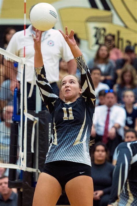 Buhach Colony Volleyball Star Makes College Choice Merced Sun Star