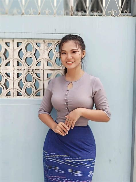 Wutt Hmone Curvy Girl Outfits Curvy Women Fashion Beautiful Asian Women Corpo Sexy Burmese