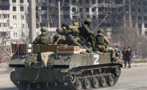 На Луганщині росіяни змушують воювати місцевих жителів Новости Section Ukr Net