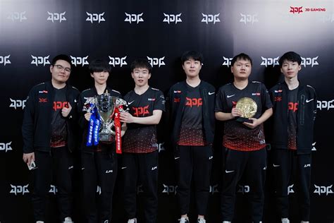 Lol：s12世界赛lpl阵容为历史最强，四队包揽近三年共10个冠军d 哔哩哔哩