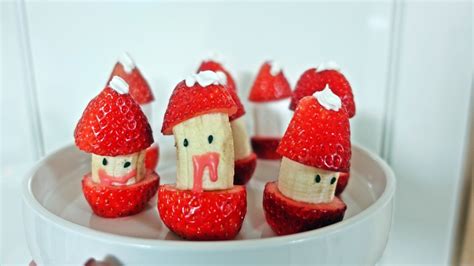 딸기미니산타 딸기산타 크리스마스 홈파티 음식 메뉴