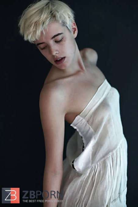 Androgynous Brief Haired Tomboys Zb Porn