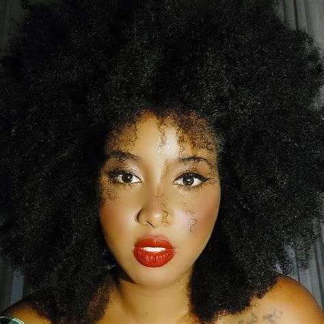 ISABELLE SALOMΓ isabellesalome Threads Say more ISABELLE SALOMΓ isabellesalome Threads Say more